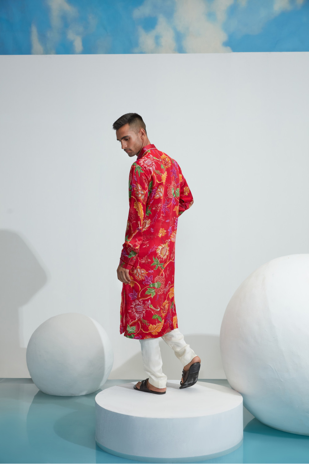 Amir - Red
